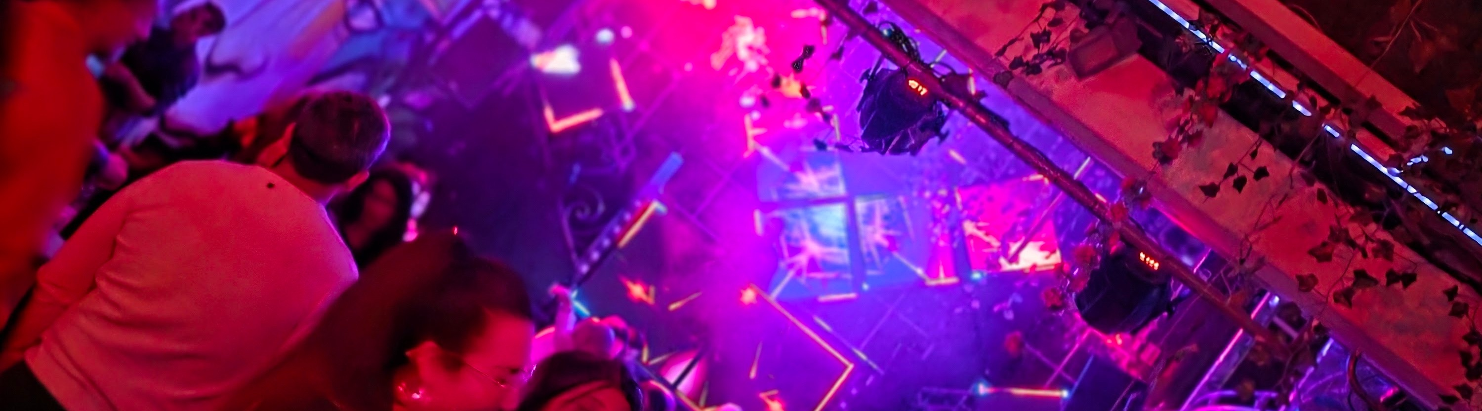 Entradas VIERNES ALA SEGURA EN CLUB AMBAR / MAIN STAGE HITS ...